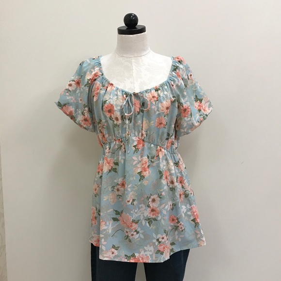 Doe & Rae | Tops | Nwt Doe Rae Blue Floral Blouse M | Poshmark